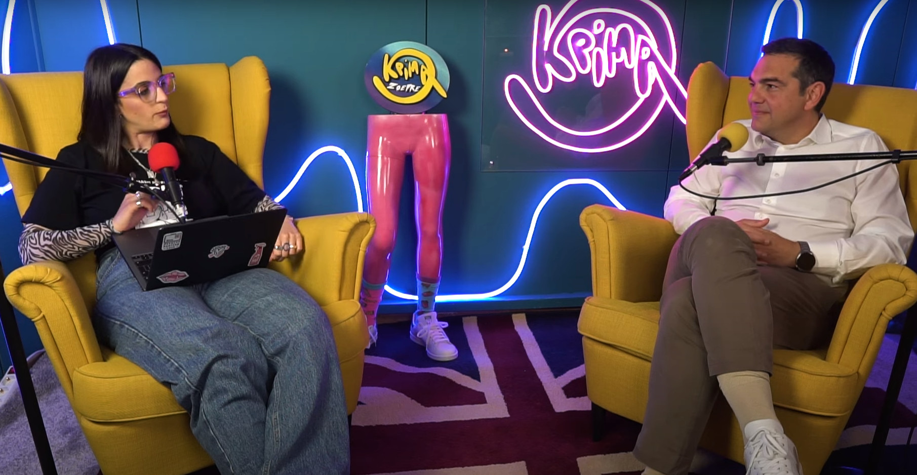 Ποια είναι η youtuber Zoe Pre που πήρε συνέντευξη από τον… Boomer Αλέξη ...